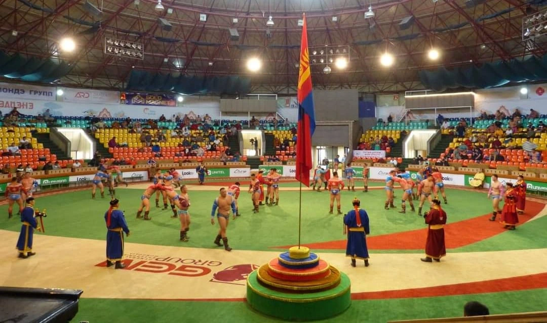 Сар шинийн баярт зориулсан аймаг цэрэг сумын цолтны барилдаан маргааш болно