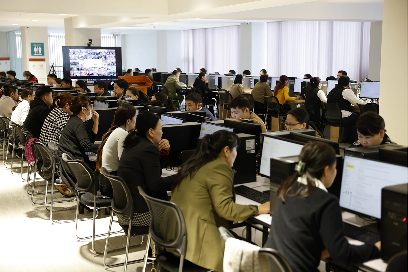 Төрийн албаны шалгалт эхэллээ