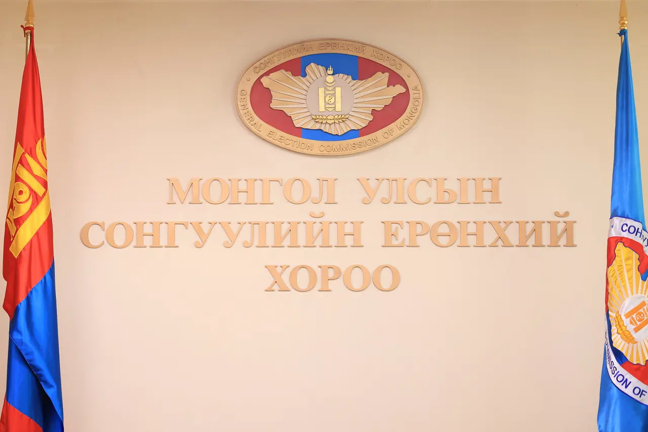 УИХ ын сонгуульд нэр дэвшихээр 104 иргэн дахин бичиг баримтаа өгчээ
